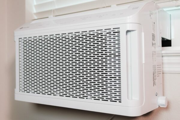 The Ultimate Guide to Solving Window Air Conditioner Moisture Problems ...